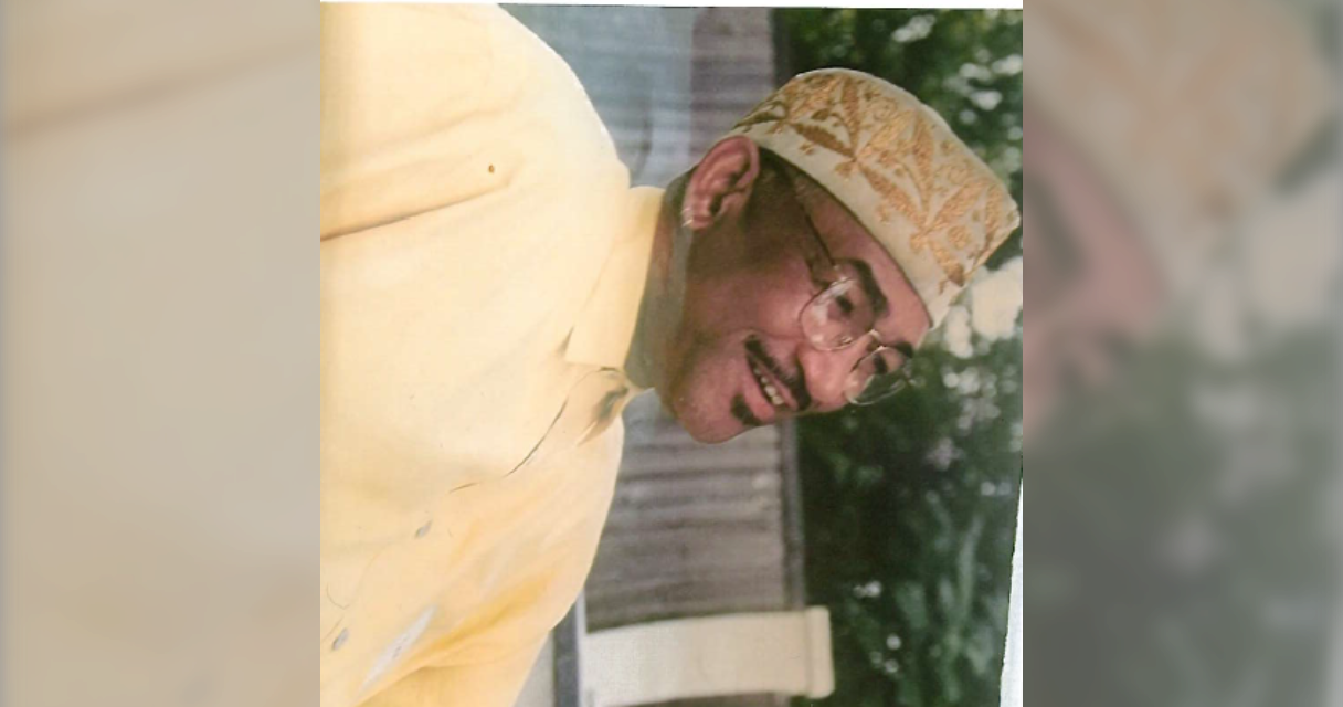6942ed999583ea7db8252a16e69e4bcd_Claude_Johnson.png